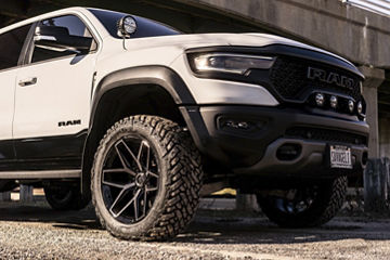 2022 Ram 1500 TRX - Fuel FLUX - Black | Fuel Off-Road Wheels